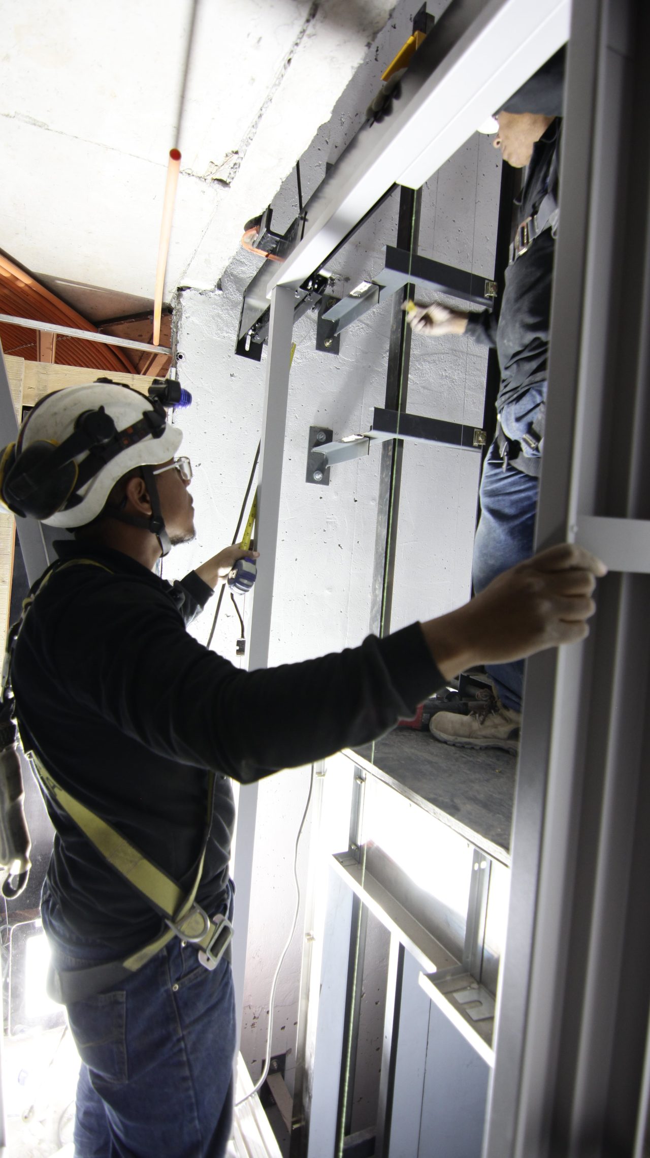 Contacto | BLT Elevadores